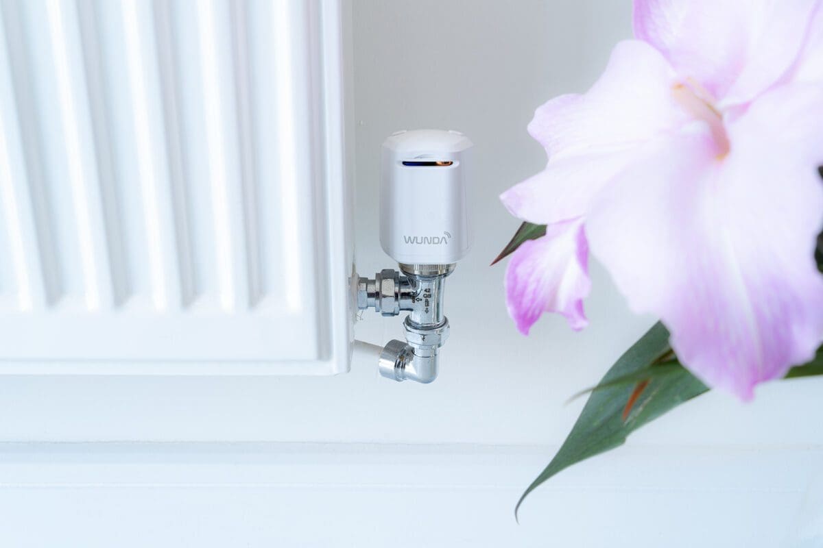 Thermostats & Controls | Wunda Group